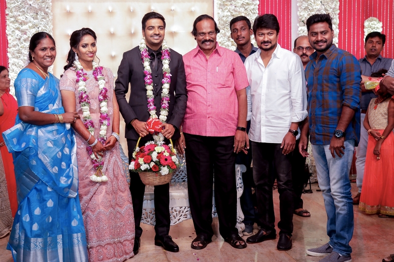 Actor Sathish-Sindhu Wedding Reception Stills – Chennaionline