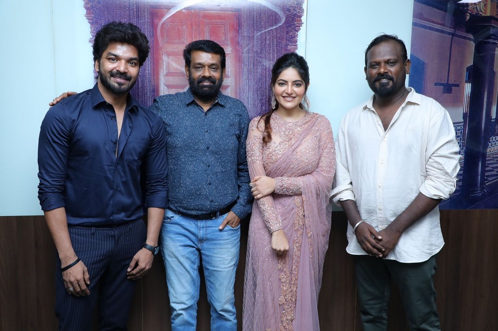 Yenni Thuniga Movie Audio and Trailer Launch Stills – Chennaionline