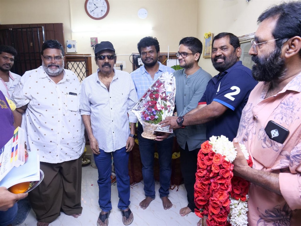 Palanisamy Vathiyar Movie Pooja Stills – Chennaionline