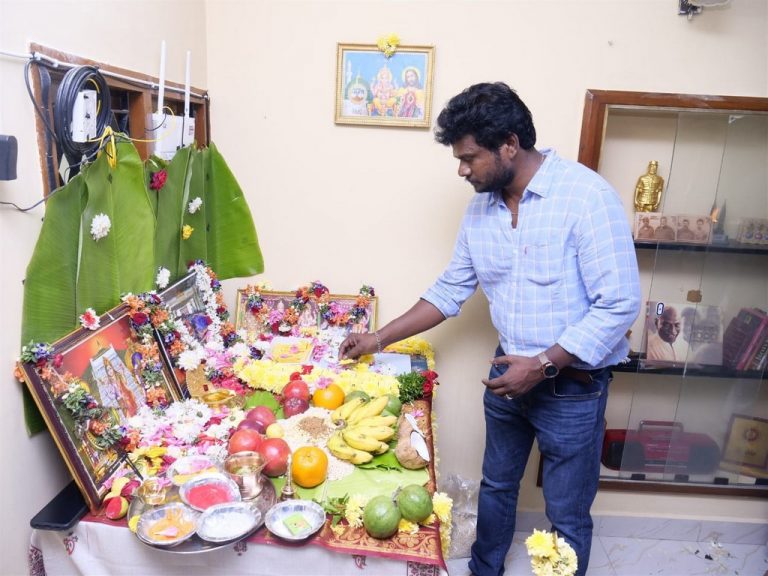 Palanisamy Vathiyar Movie Pooja Stills – Chennaionline